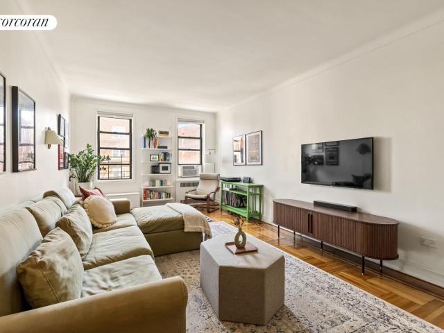 657 East 26th Street, Brooklyn, NY