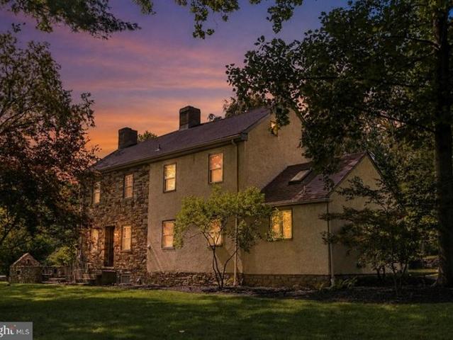 657 Jacksonville Rd, Warminster, PA 18974