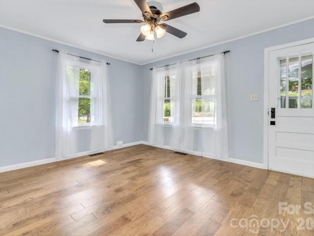 657 Old Fort Road