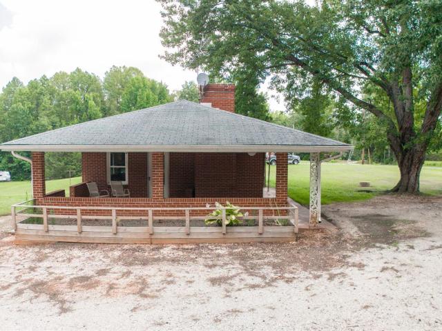 657 Swan Road