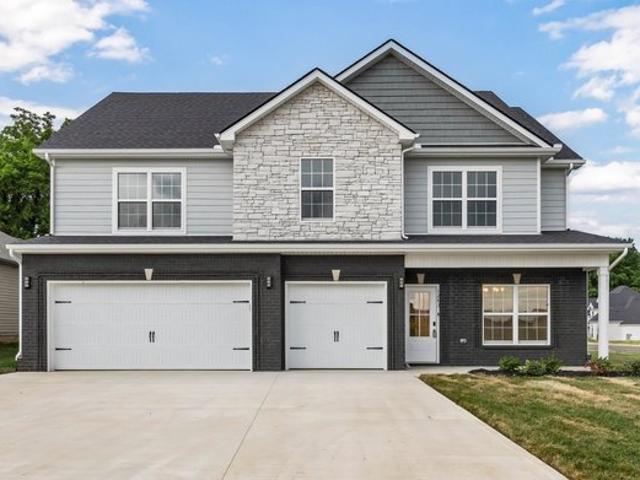 657 Woodrush Dr, Clarksville, TN 37040