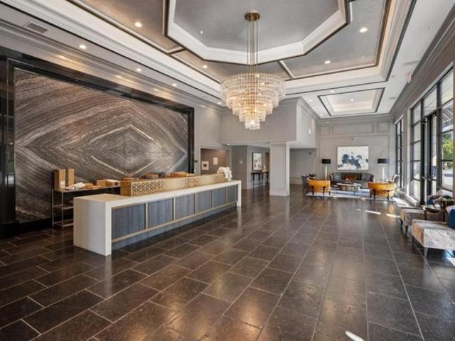 657 Walnut St Apt 423, San Carlos, CA 94070