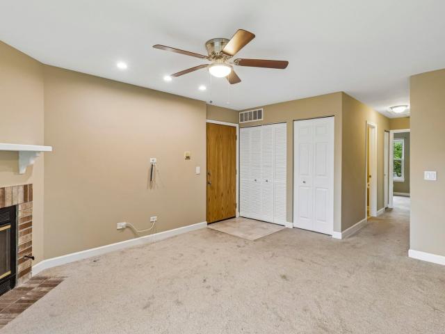 657 Thorntree Court # C2