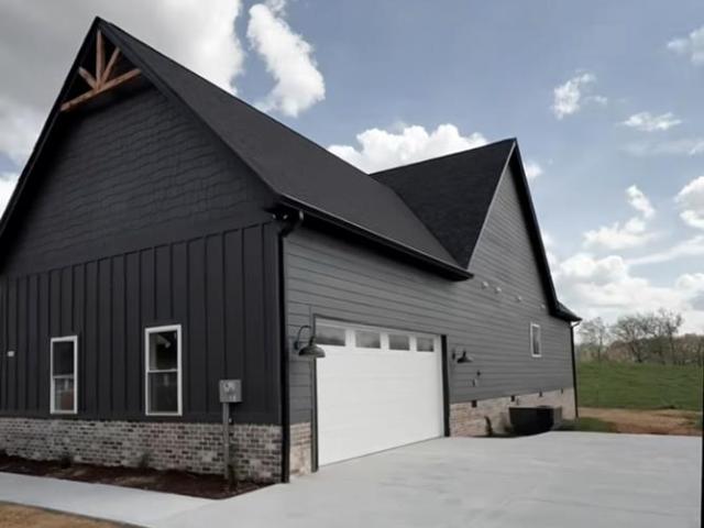 6584 Thomas Twin Oak