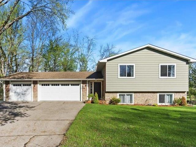 6585 Nathan Ln N, Maple Grove, MN 55369