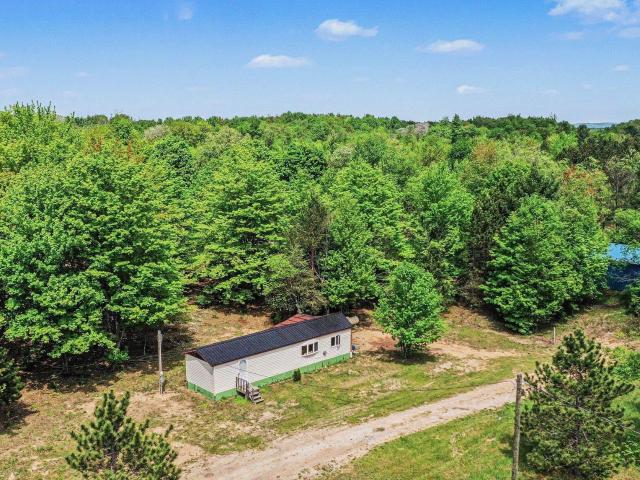 6585 Wallaker Road