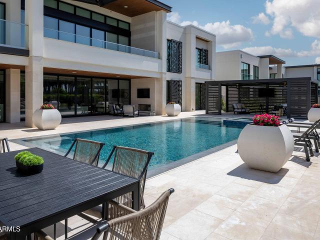 6587 N PALMERAIE Boulevard # 1050