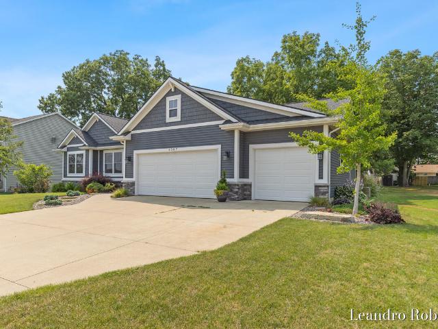 6587 Alward Drive