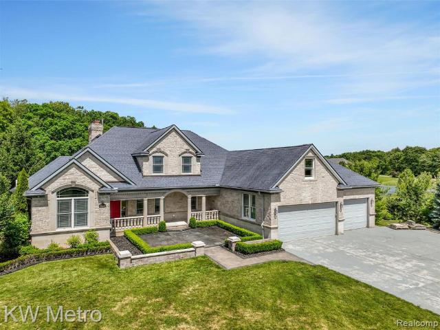 65884 Windrose Court