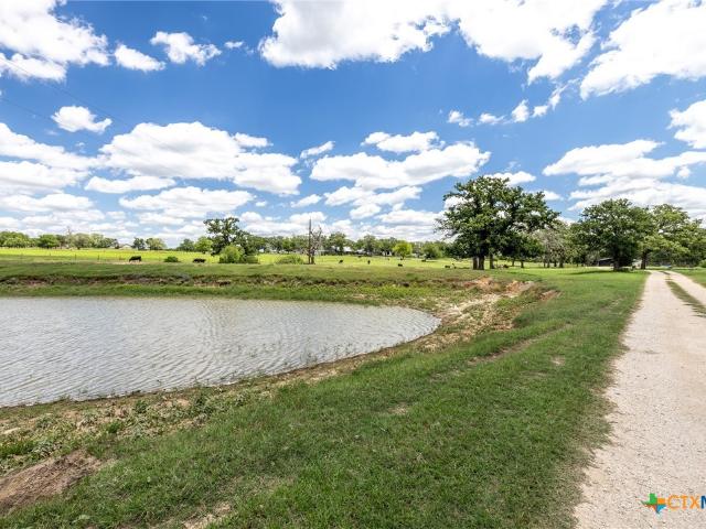 6589 State Highway 304