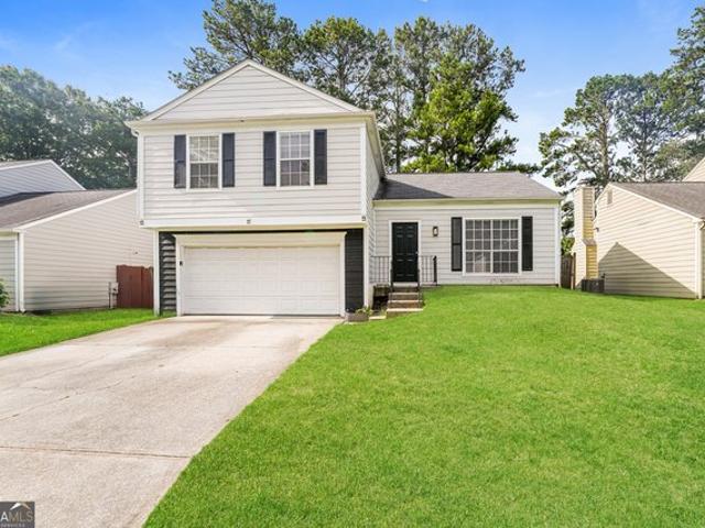 6580 Eastbriar Dr, Lithonia, GA 30058