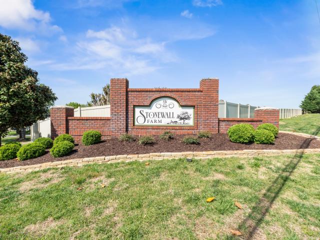 6582 Bayonet Ln, Hixson, TN 37343 | MLS #1532 | Compass