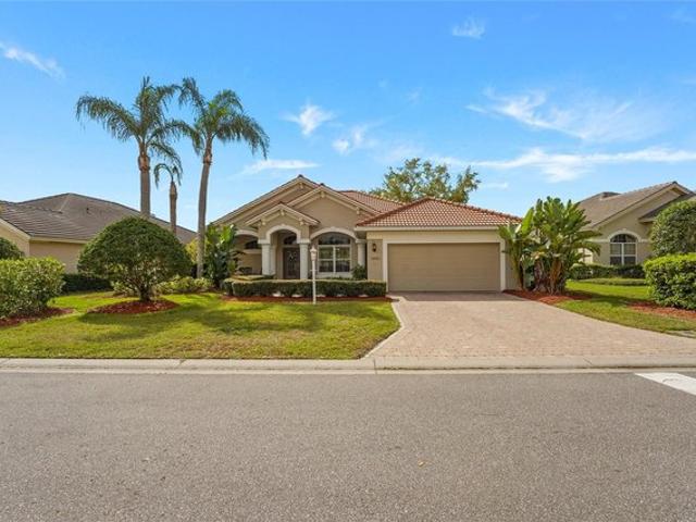6582 Waters Edge Way, Lakewood Ranch, FL 34202