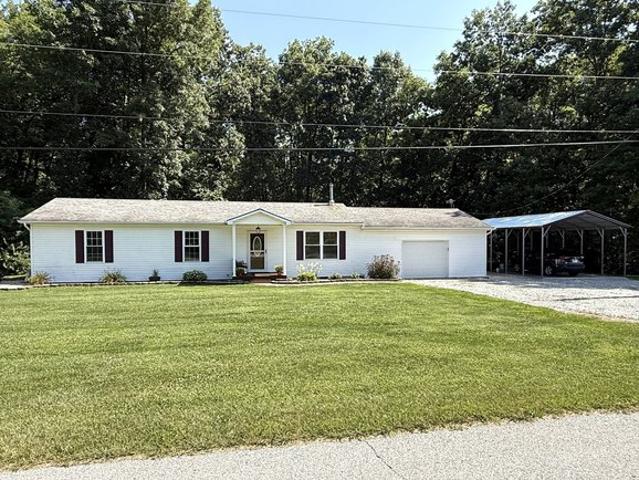 6583 Hall School Rd, Martinsville, IN 46151