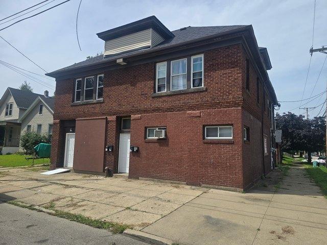 658 60 E 7th St, Erie, PA 16501