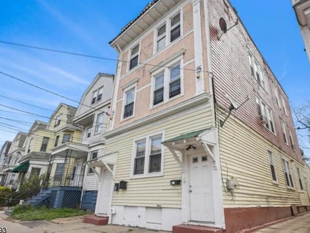 658 Grove St, Irvington, NJ 07111