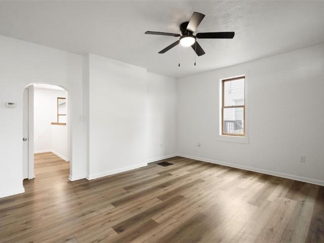 658 Dow Ave 33881