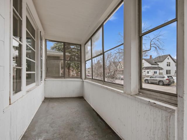 658 Edmund Ave W, St. Paul, MN 55104 | MLS #7046