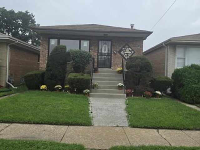 658 Hoxie Ave, Calumet City, IL 60409