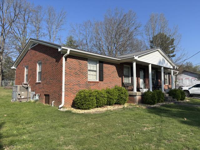 658 Jackson Ave, Lewisburg, TN 37091 | MLS #3160 | Compass