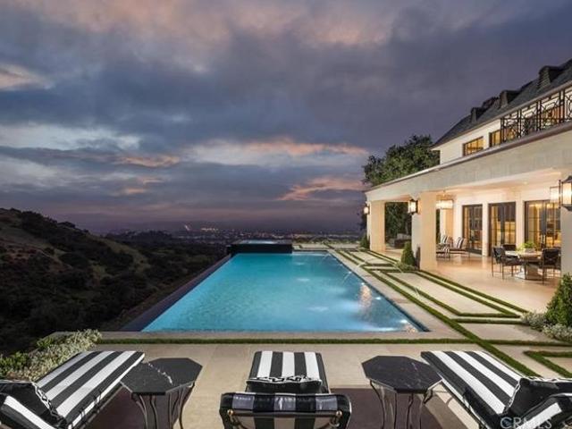 658 Oak Hill Dr, Glendora, CA 91741
