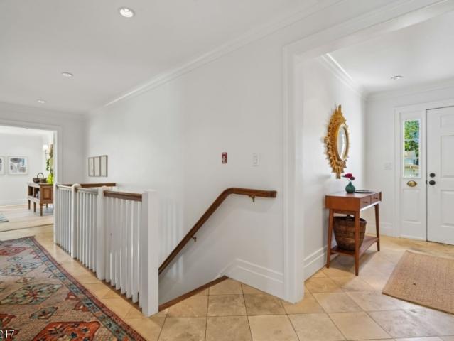 658 Ridgewood Rd # 1