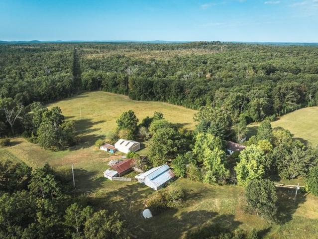 658 Rr # 63, Cabool, MO 65689