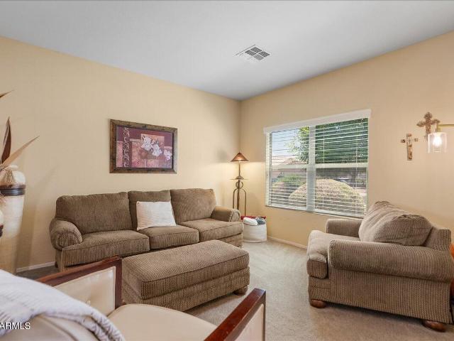 658 w silver reef court