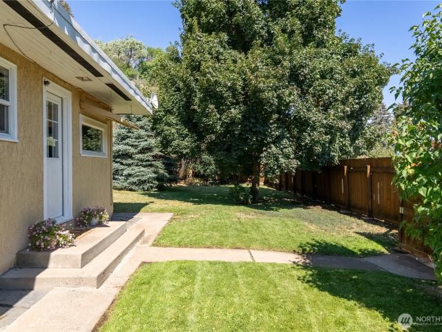 658 Twisp Carlton Road