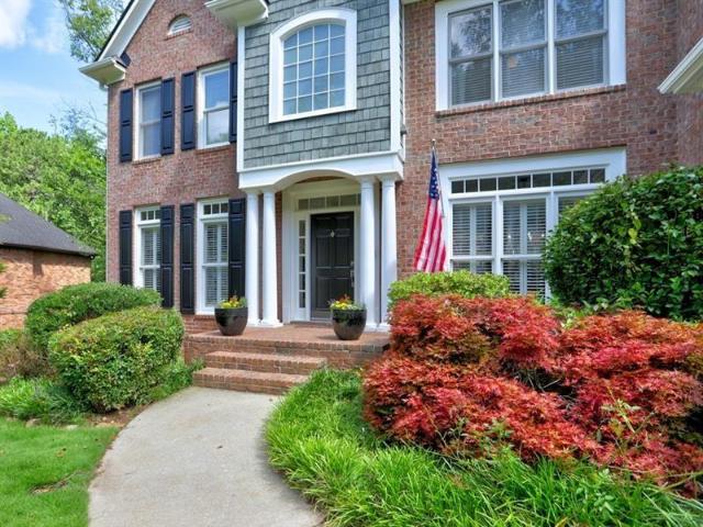 658 vinings estates drive se