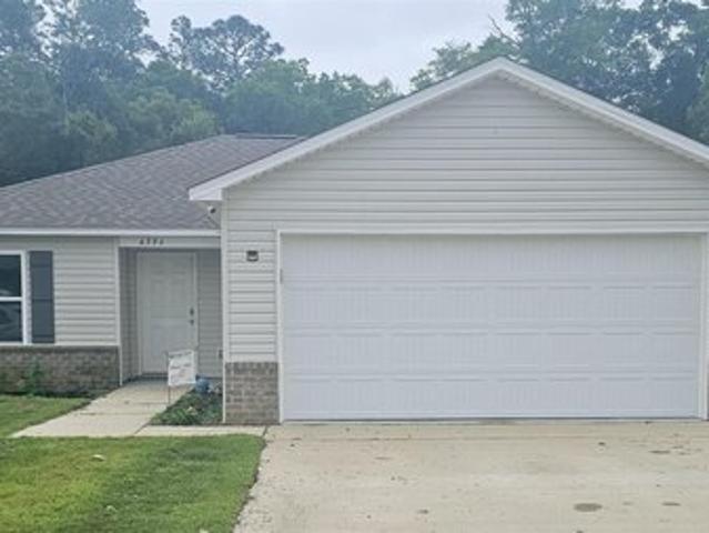 6594 Firefly Dr, Milton, FL 32583