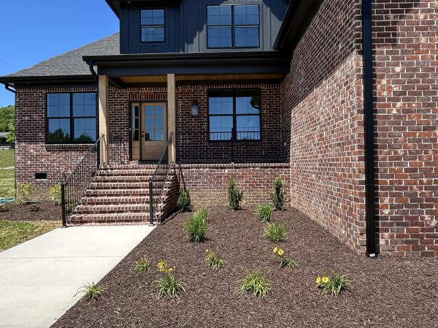 6595 Greenvale Rd