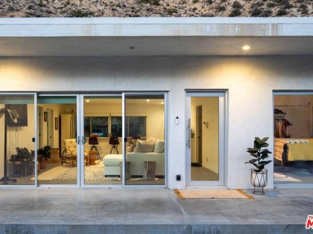 6595 Pioneertown Rd, Yucca Valley, CA 92284