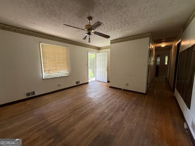 6597 King William Drive