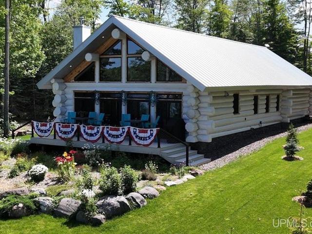 6590 Crescent Beach Rd, Toivola, MI 49965