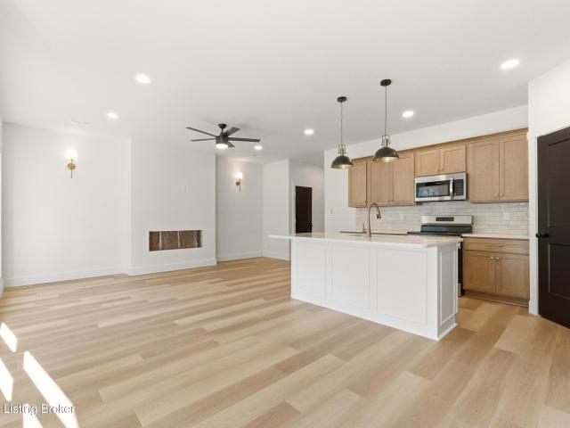 6590 Sylvania 6 Rd