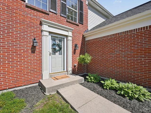 6590 Waverly Park
