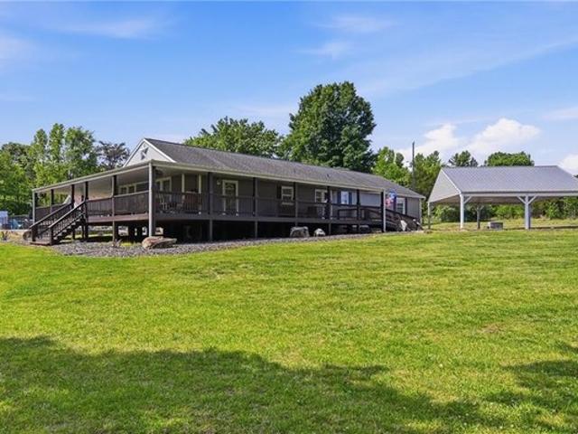6591 and 6591 A Coltrane Mill Rd, Greensboro, NC 27406