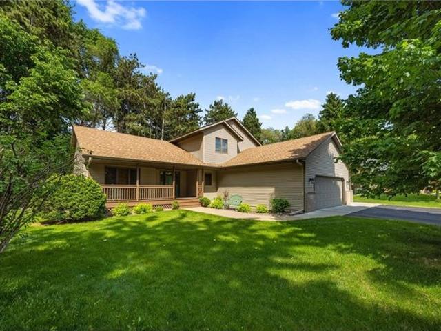 6591 Bald Eagle Ct, Monticello, MN 55362