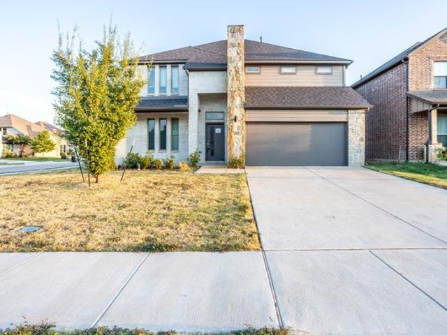 659 Bethpage Dr, Red Oak, TX 75154