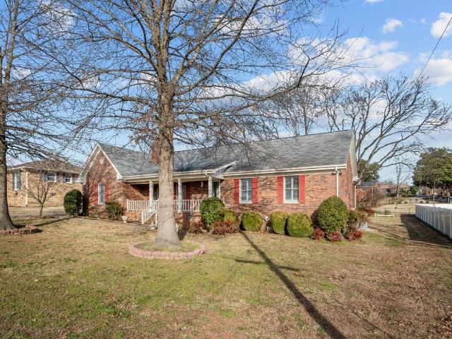 659 Davis Dr
