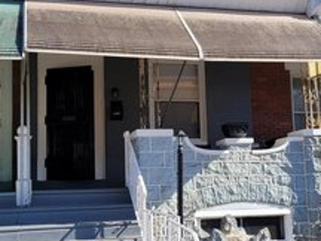 659 N Peach St, Philadelphia, PA 19131