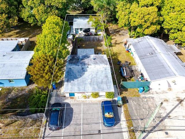 659 NE 32nd St, Oakland Park, FL 33334