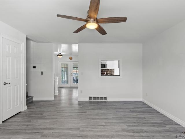 659 S Newark Court