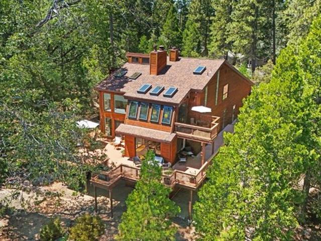 659 Sugarbush Ln, Murphys, CA 95247