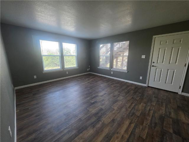 659 Redwood Avenue 759 #2