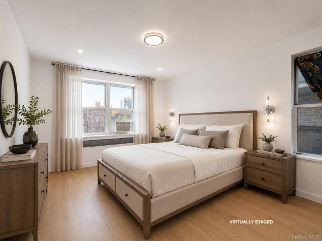 65 70 Booth Street 5E