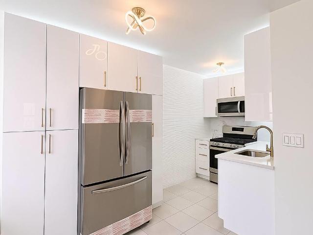 65 70 Booth Street, Unit 5E