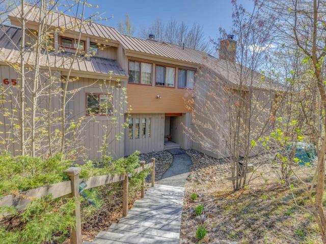 65 2 Clearbrook Road