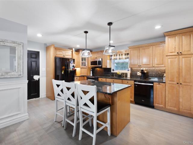 65 Timberpoint Road